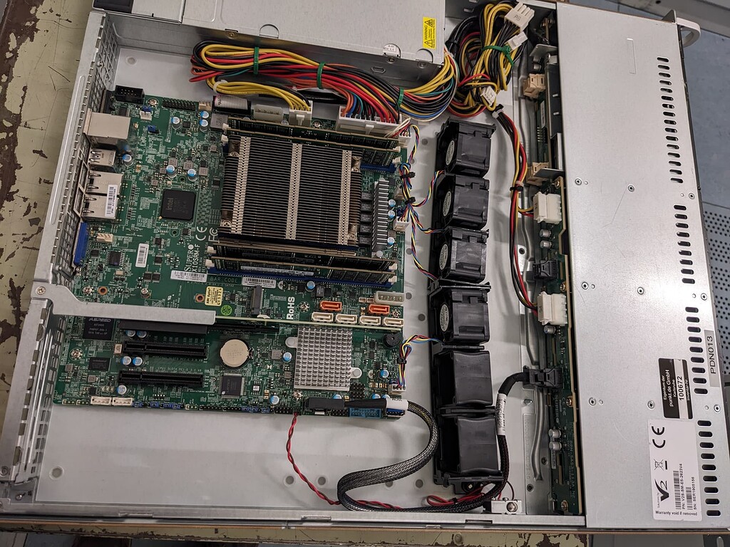 Can I use an SFF-8643 mini SAS to 4x SATA cable "the wrong way round"? - General Discussion ...